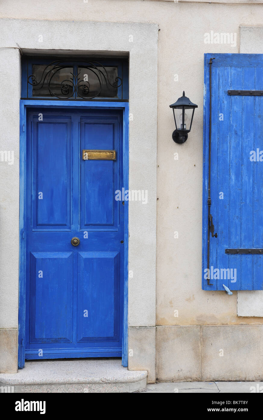 French architecture detail hi-res stock photography and images - Alamy