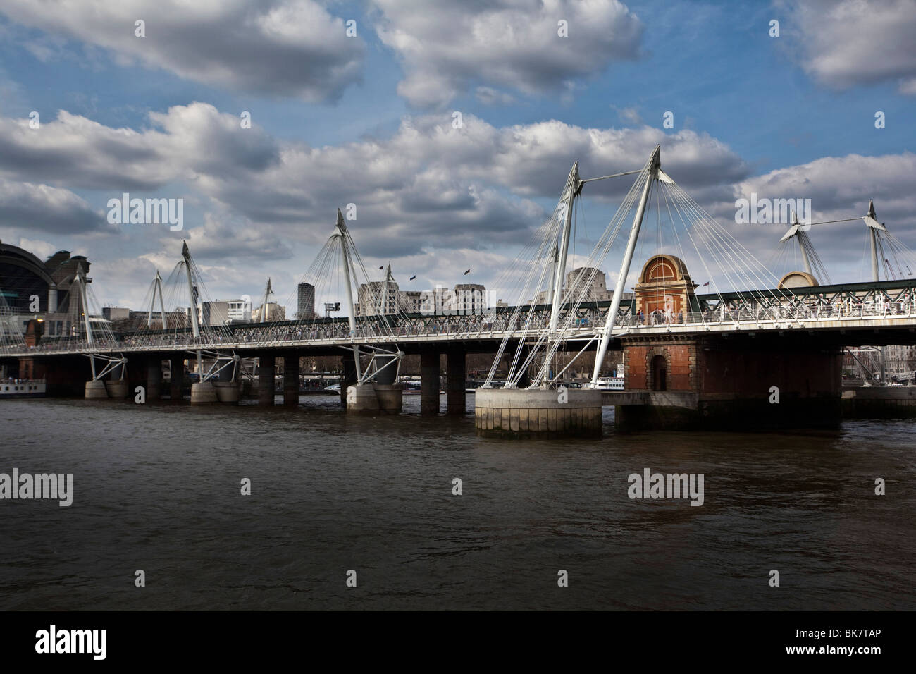 The Hungerford bridge London Stock Photo - Alamy
