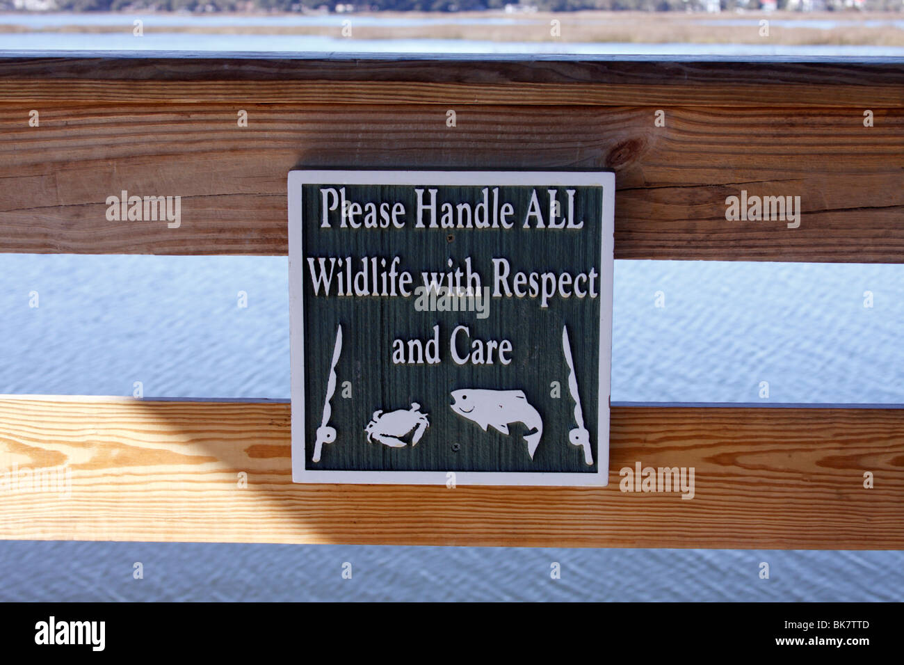 Handle with care symbol hi-res stock photography and images - Alamy
