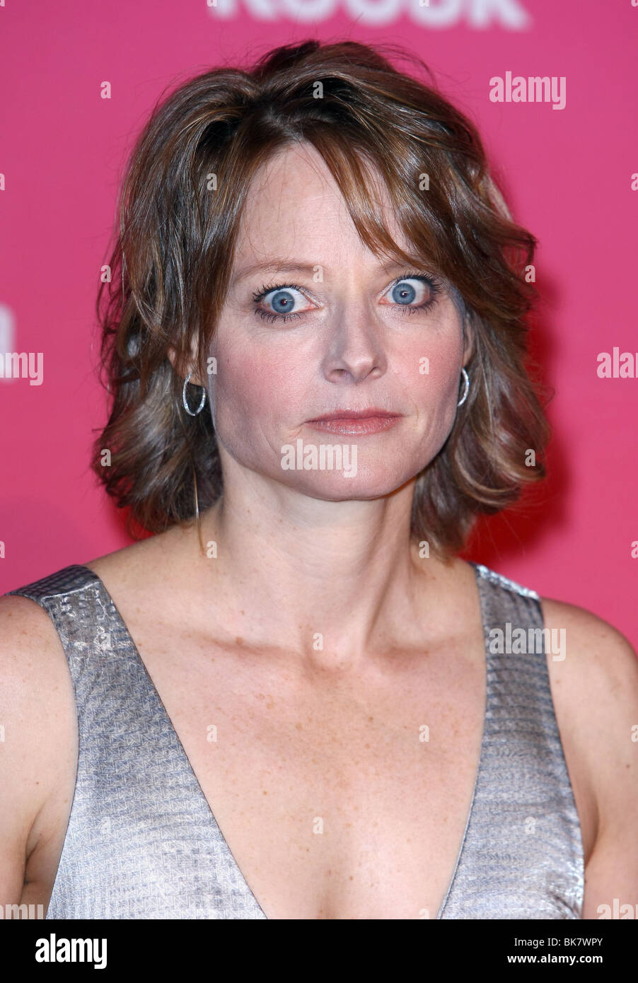 JODIE FOSTER WOMEN IN FILM LOS ANGELES 2009 CRYSTAL + LUCY AWARDS ...