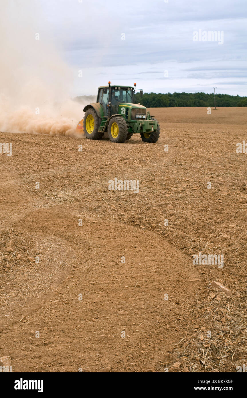 R tractor hi-res stock photography and images - Alamy