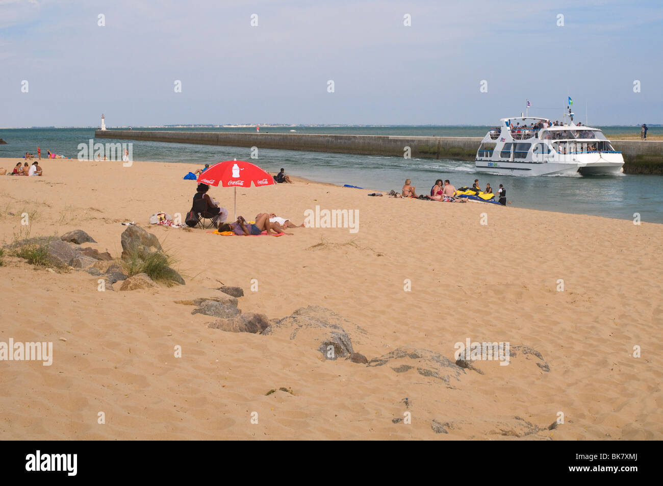 Boyardville beach and fairway channel (Oléron Island, France Stock ...