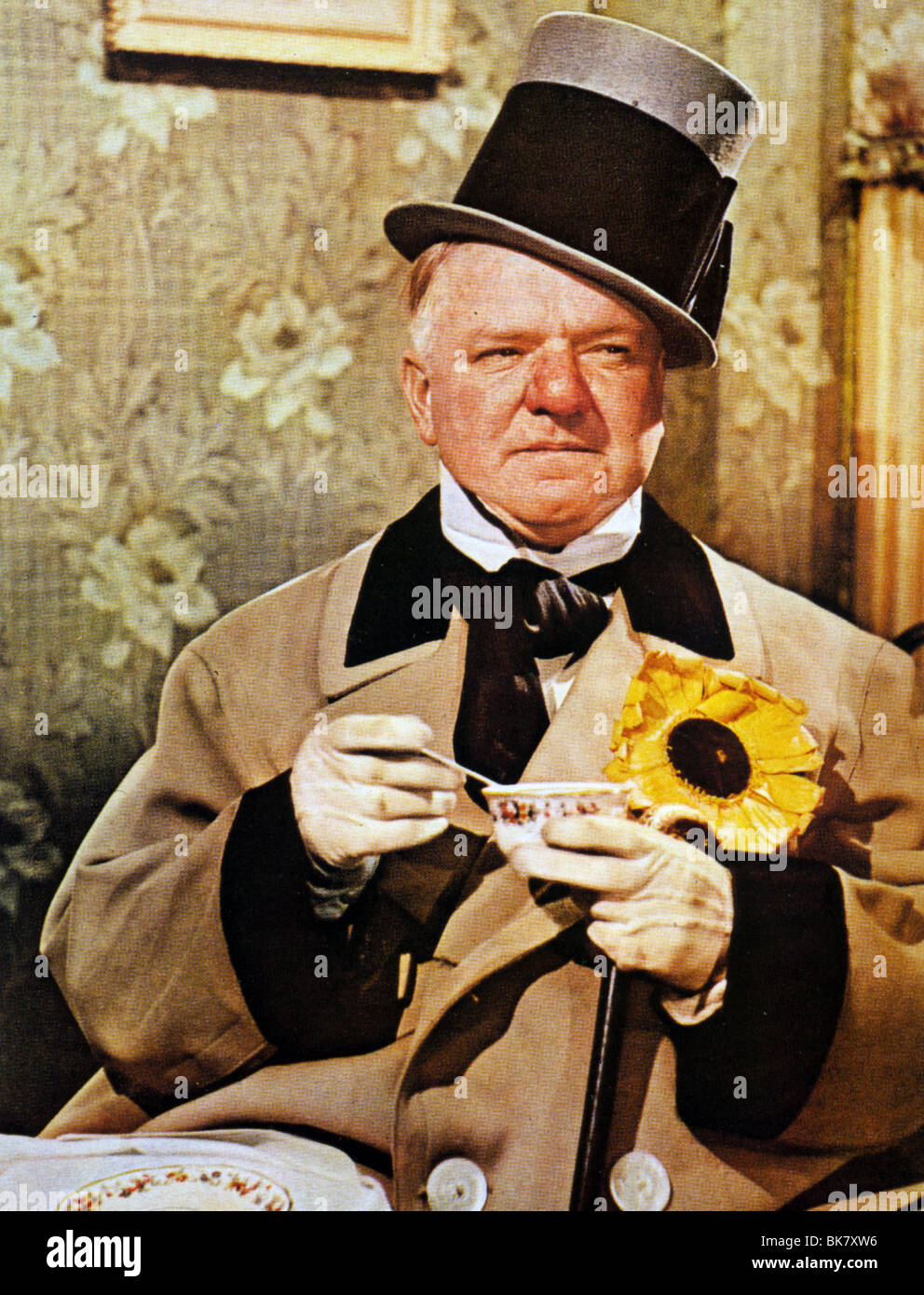 W.C.FIELDS in 1934 Paramount film Mississippi Stock Photo - Alamy