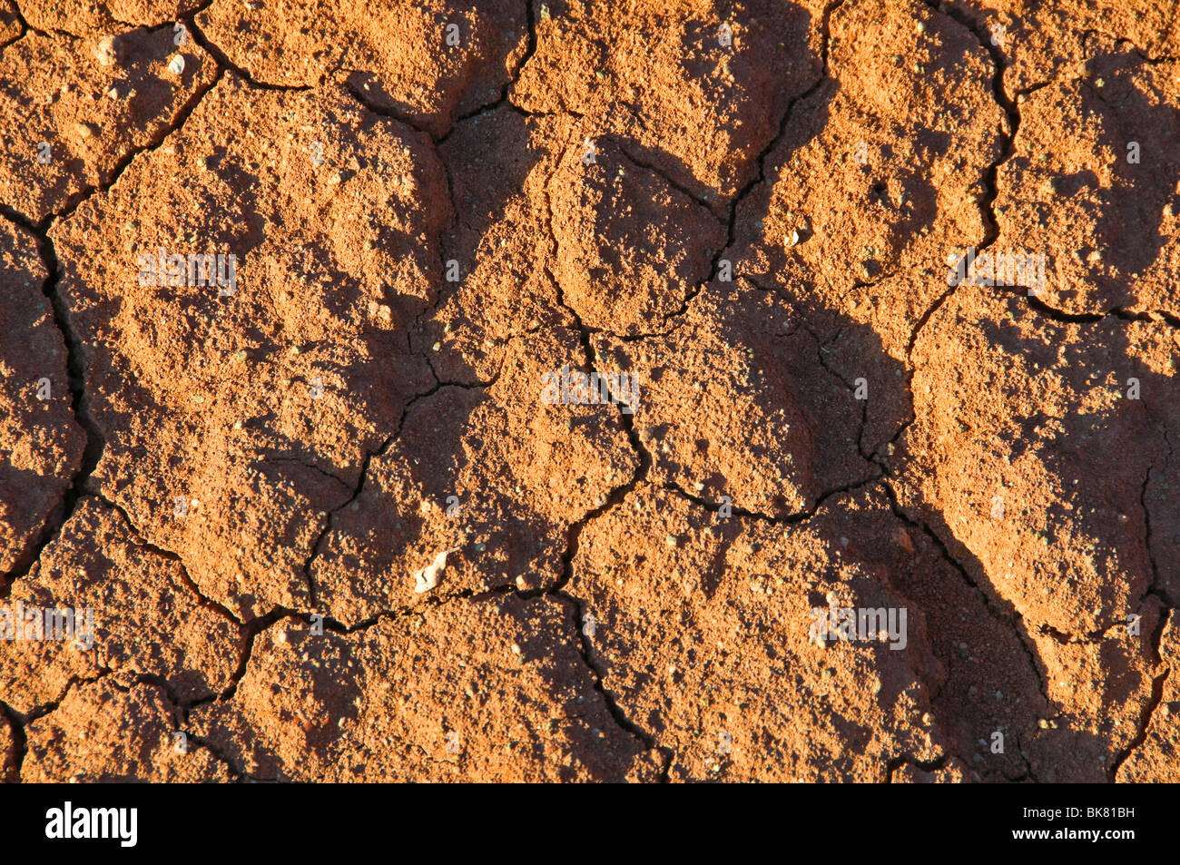 Patterns in the sand texture Stock Photo - Alamy