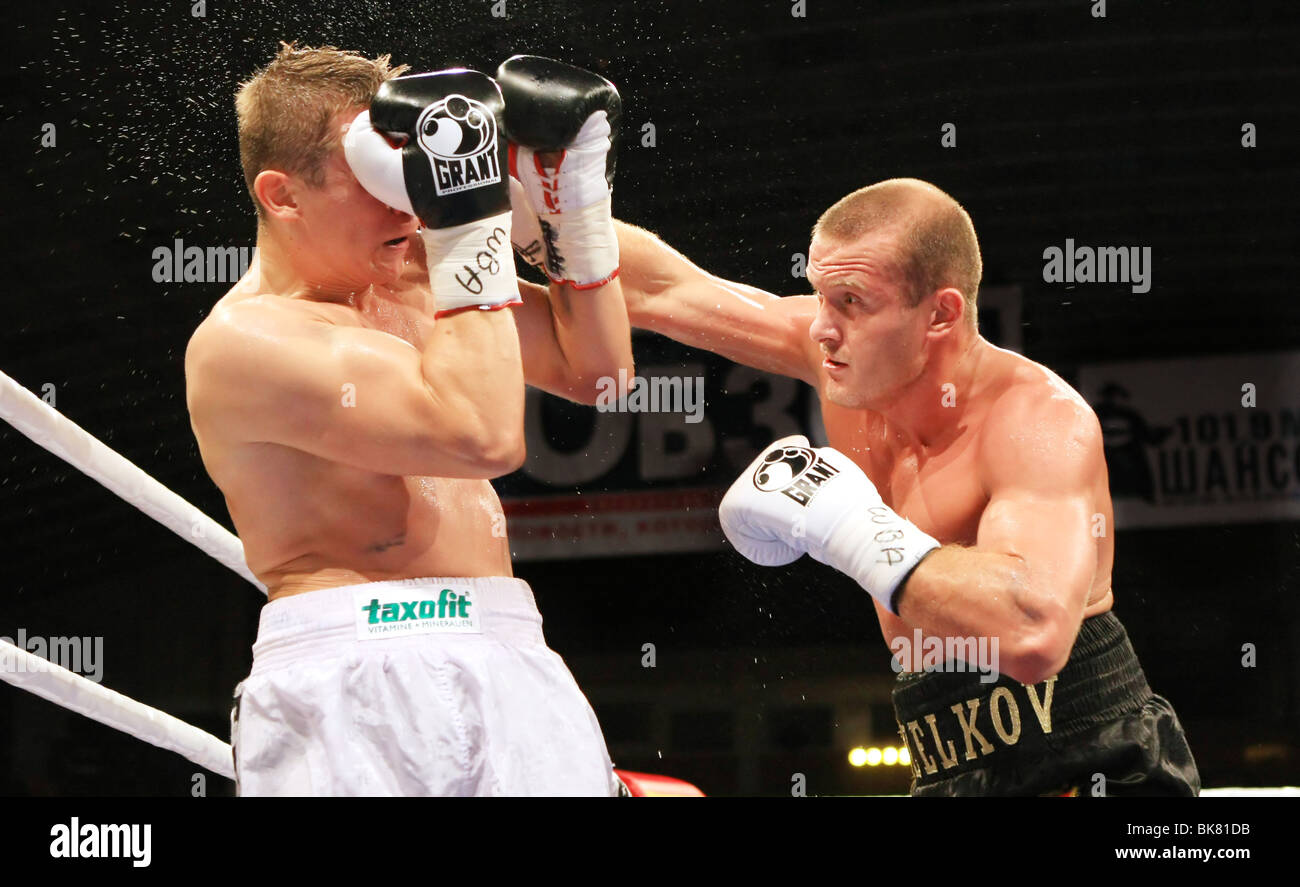 Action competition challenge boxing ring boxing glove hi-res stock ...