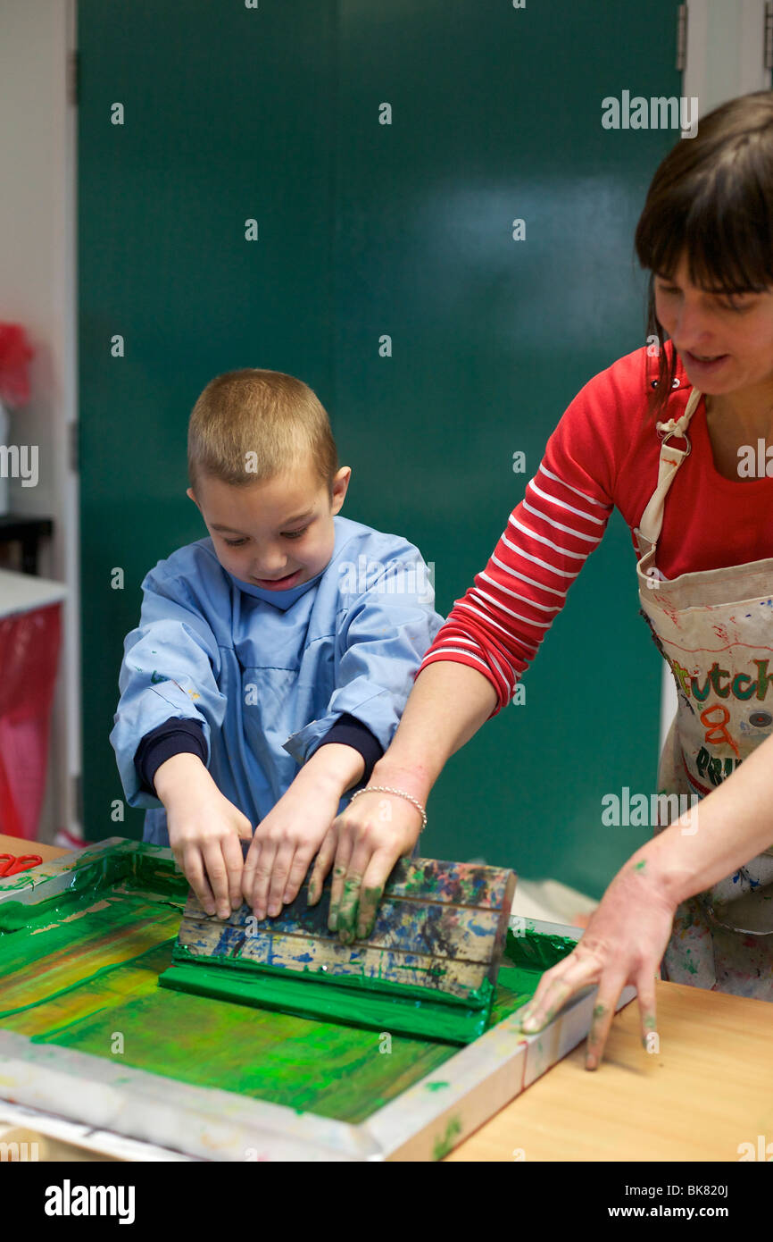 School Children being taught Screen Printing Stock Photo - Alamy