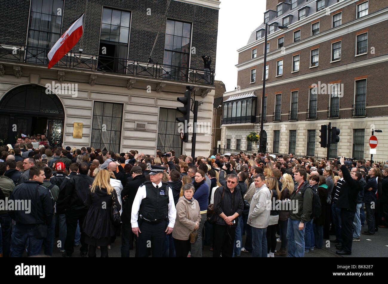 Polish embassy hi-res stock photography and images - Alamy