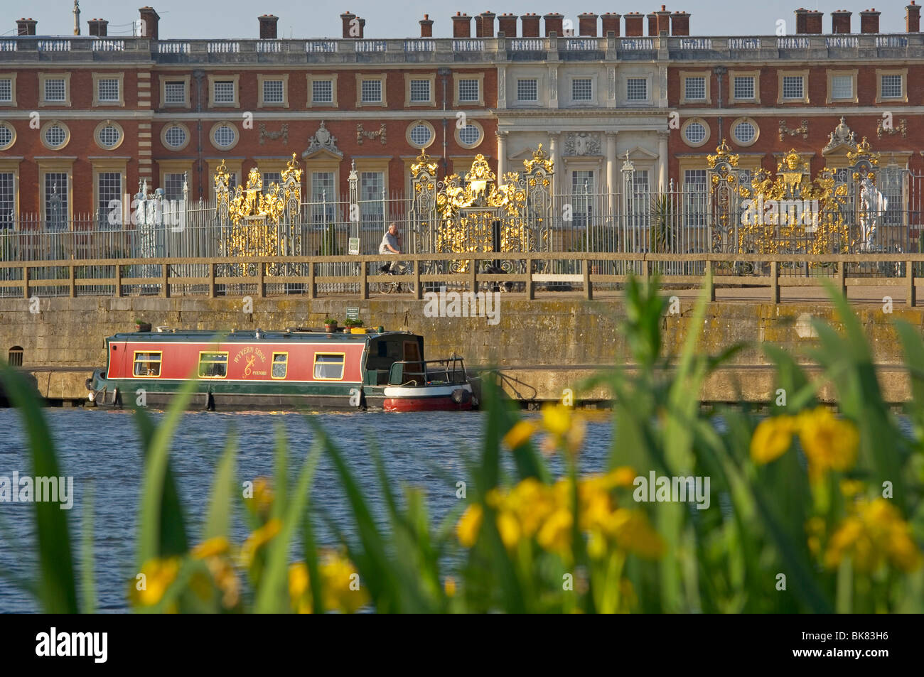 Hampton Court and Canal Boat Stock Photo - Alamy