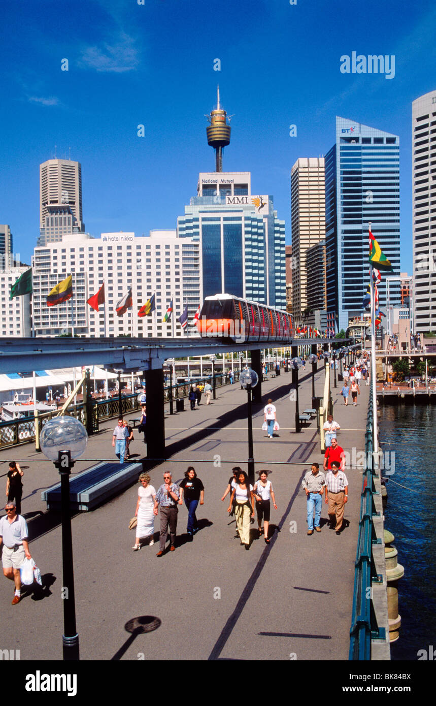 Darling harbor sydney monorail hi-res stock photography and images - Alamy