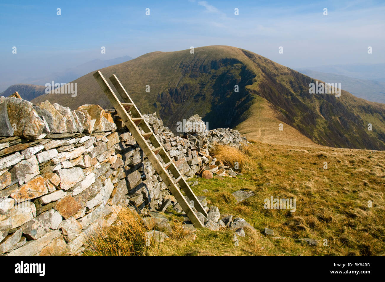 Trum y Ddysgl from Mynydd Tal-y-mignedd, Nantlle Ridge, Snowdonia ...
