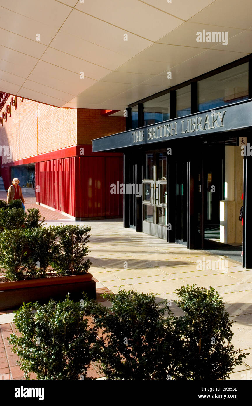 London, British Library Entrance Stock Photo - Alamy