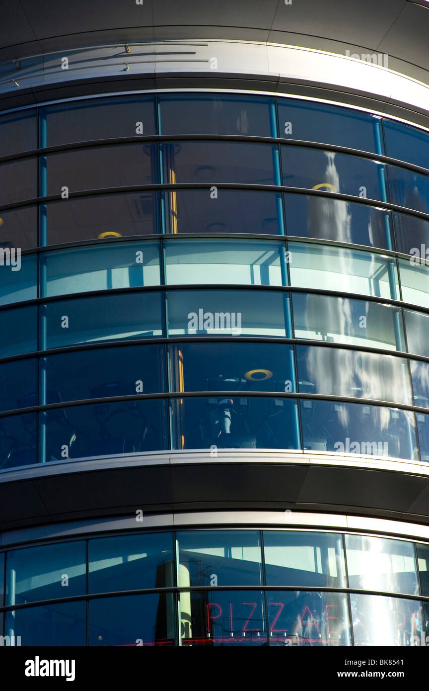 Modern rotunda hi-res stock photography and images - Alamy