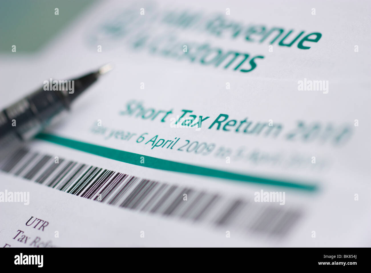 Tax return form hmrc hi-res stock photography and images - Alamy