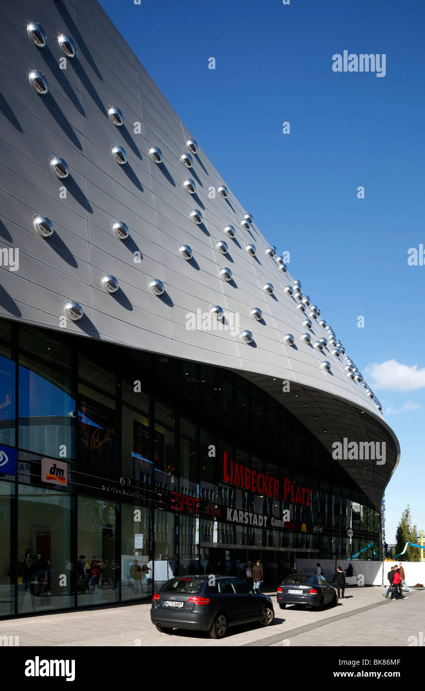 Limbecker Platz Shopping Center Essen Stock Photos & Limbecker Platz ...