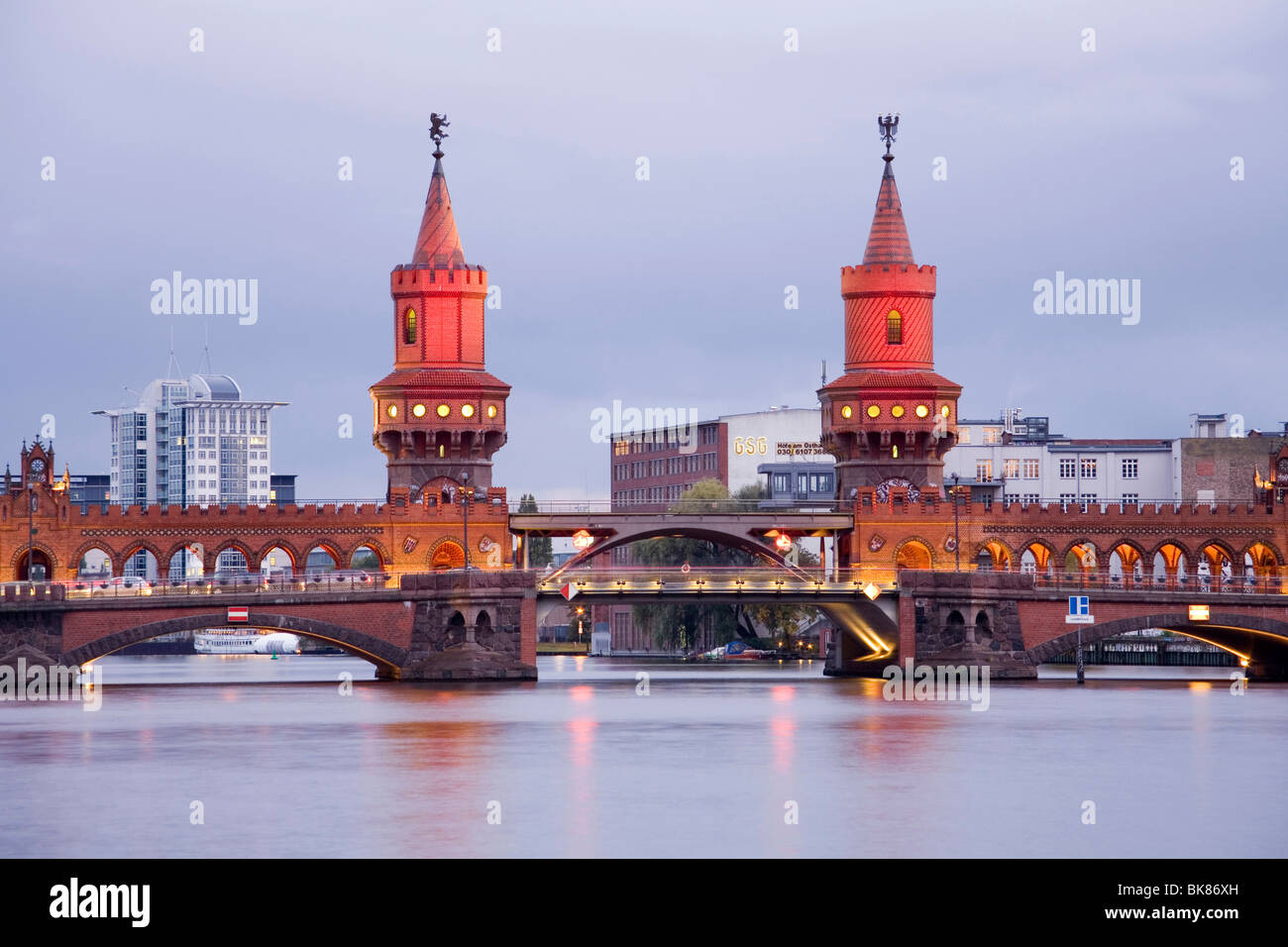 Architecture colored lights hi-res stock photography and images - Alamy