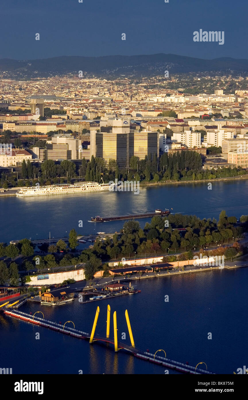 Vienna river water bridges hi-res stock photography and images - Alamy