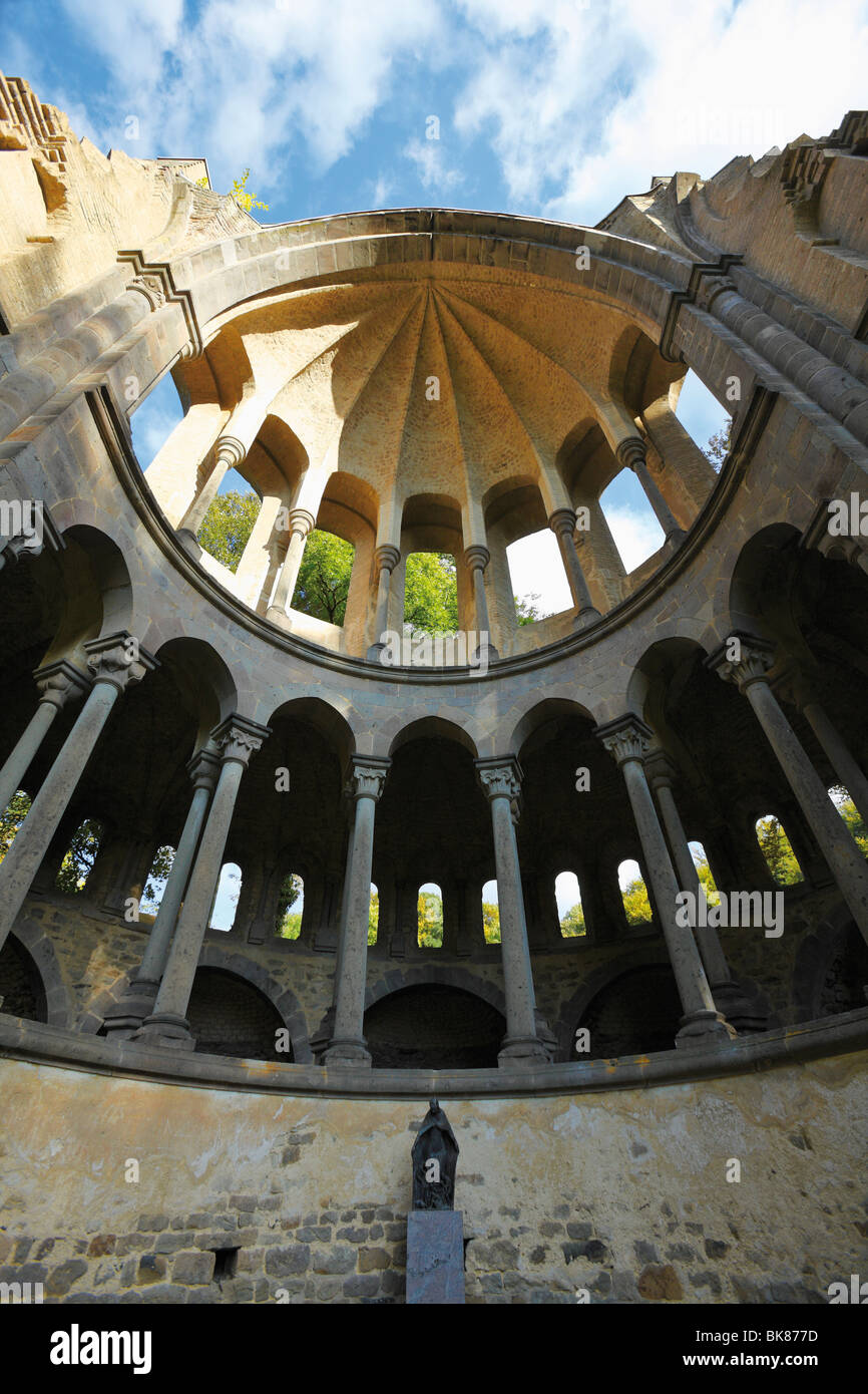 Choir ruins in Heisterbach Abbey, Siebengebirge, Seven Mountains region ...