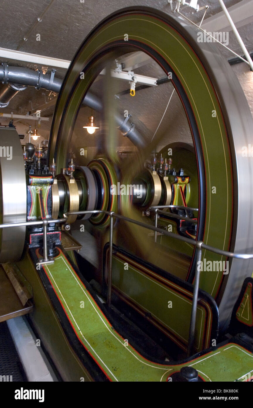 Tower Bridge Machinery Museum Stock Photo - Alamy