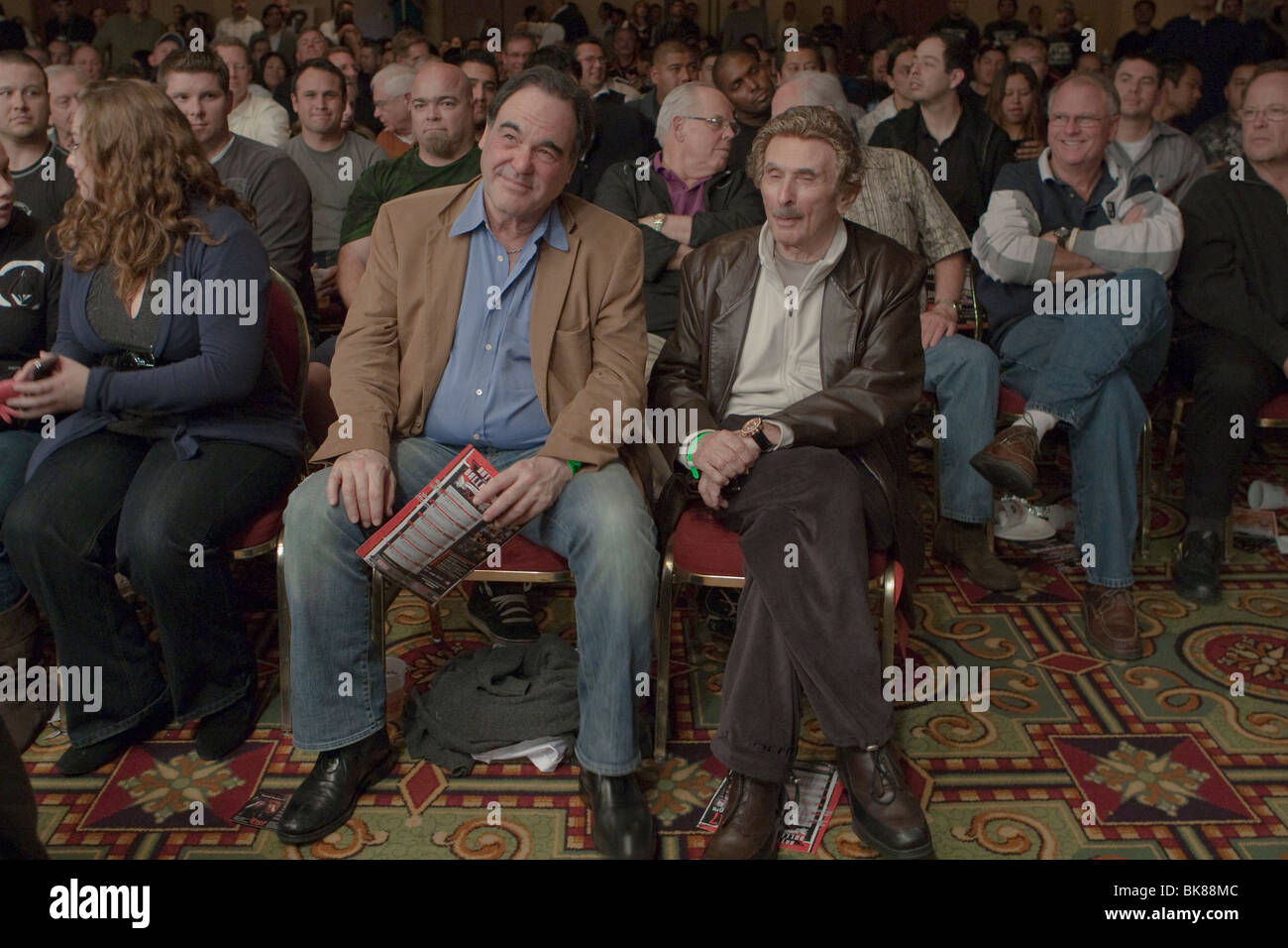 Boxing match audience hi-res stock photography and images - Alamy