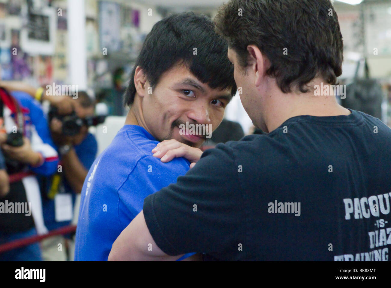 Alex Ariza readies Manny Pacquiao for workout Media Day March 2010 ...