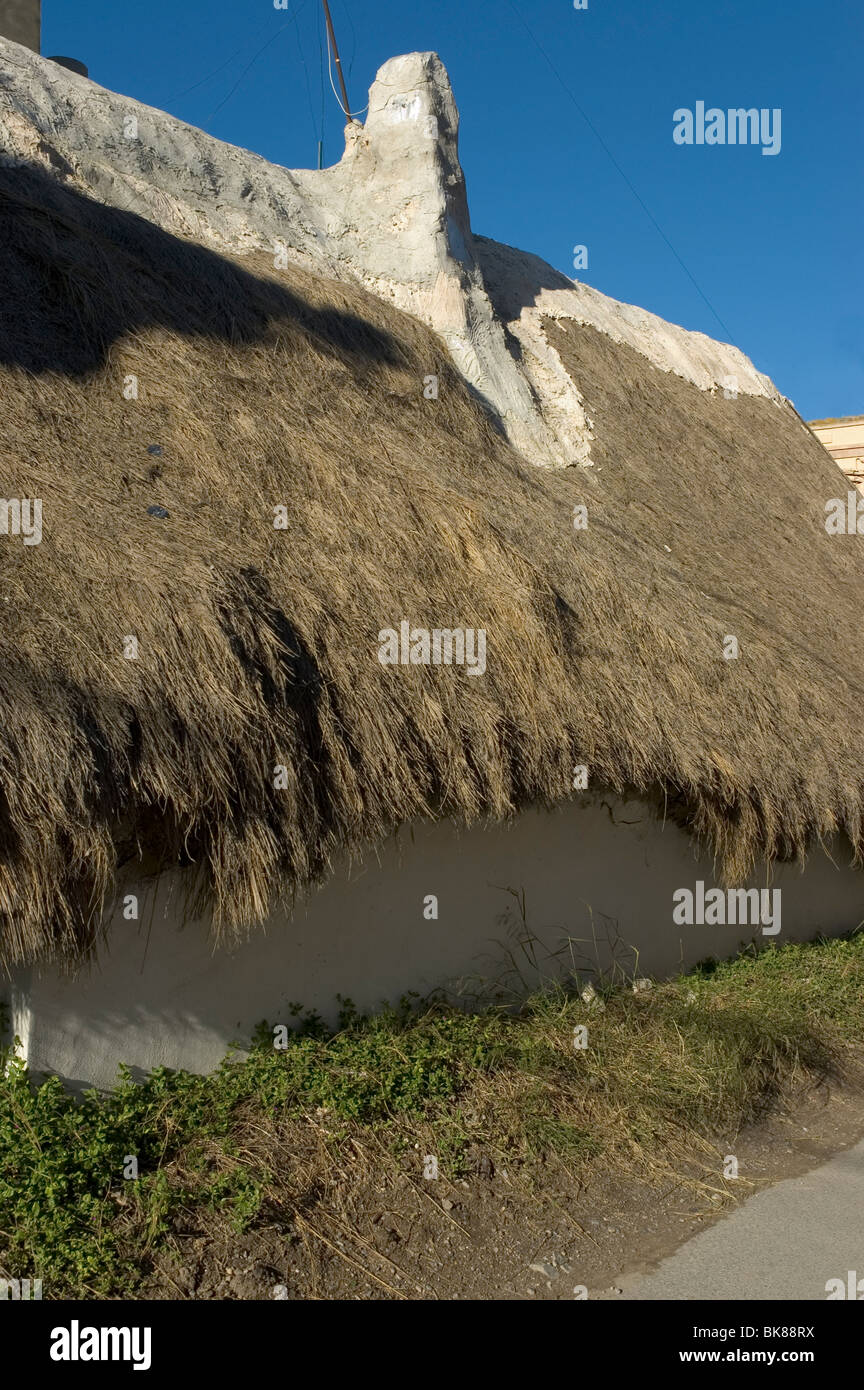 Albufera traditional house hi-res stock photography and images - Alamy