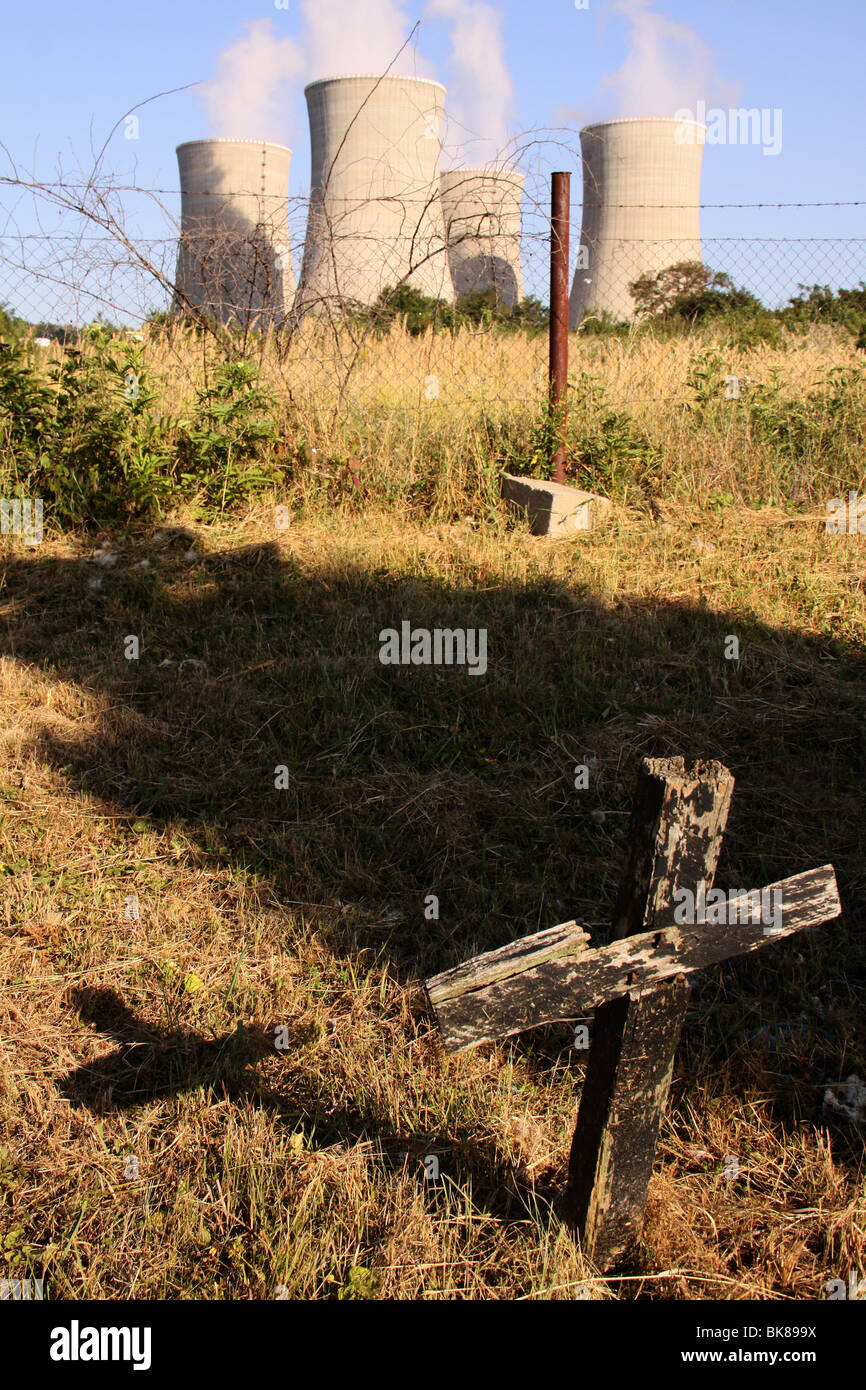 Central nuclear mochovce hi-res stock photography and images - Alamy