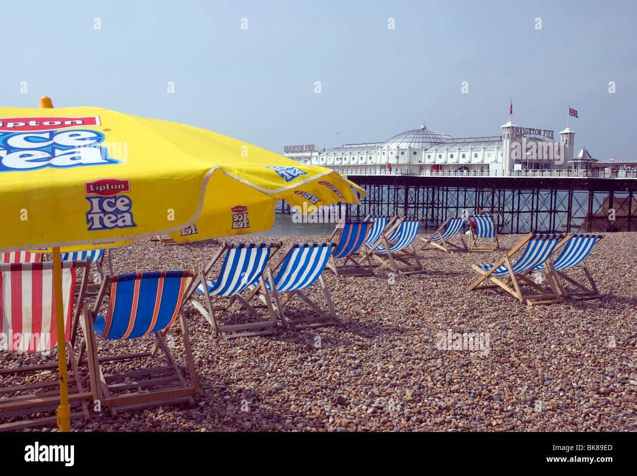 Brighton beach umbrellas hi-res stock photography and images - Alamy