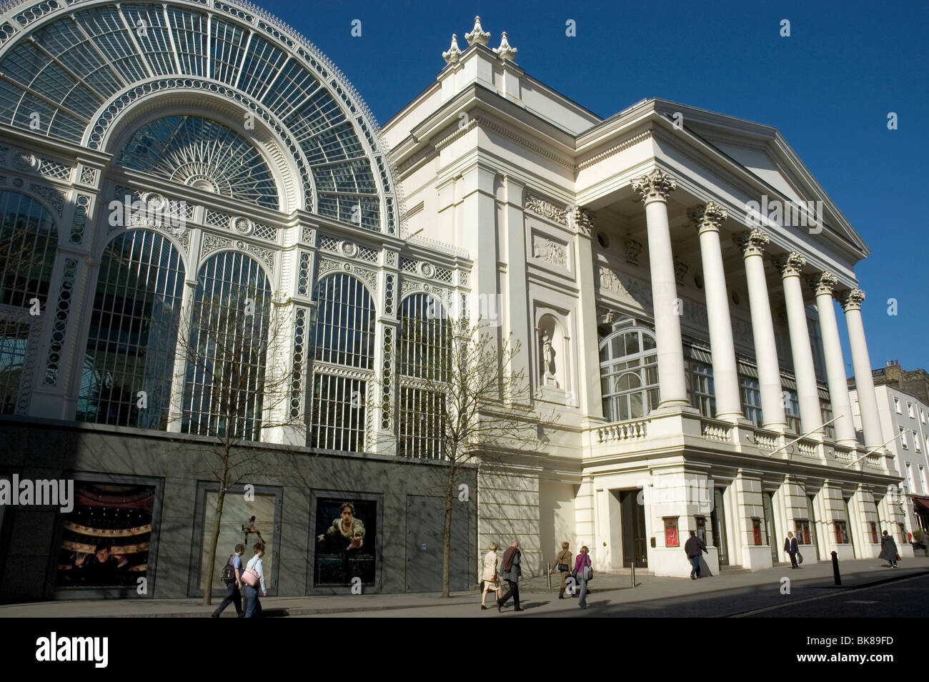 London, Royal Opera House Stock Photo - Alamy