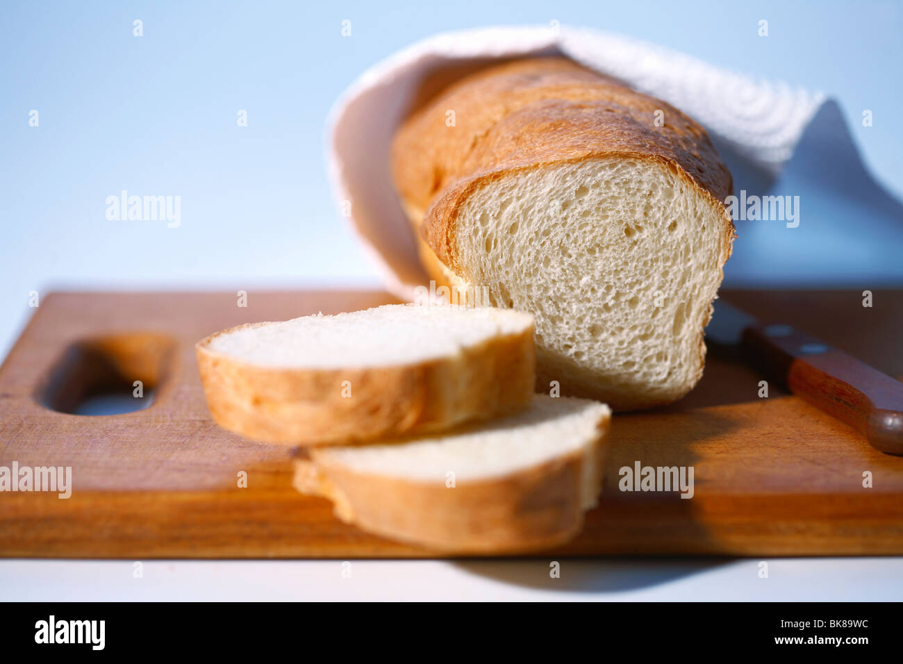 Trencher bread hi-res stock photography and images - Alamy