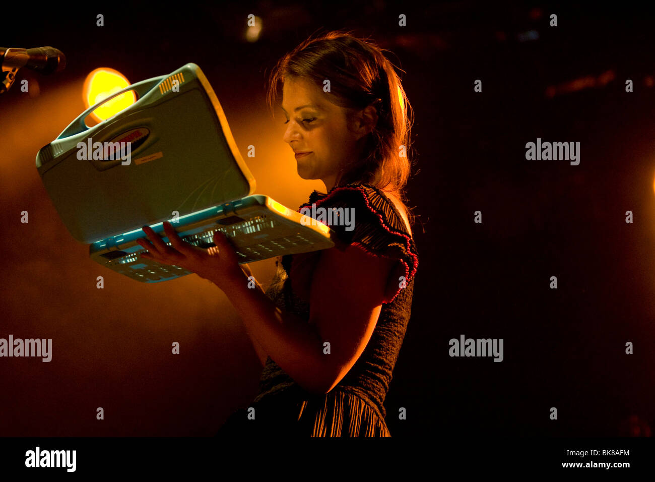 The Swiss singer-songwriter Priska Zemp aka Heidi Happy live in the ...