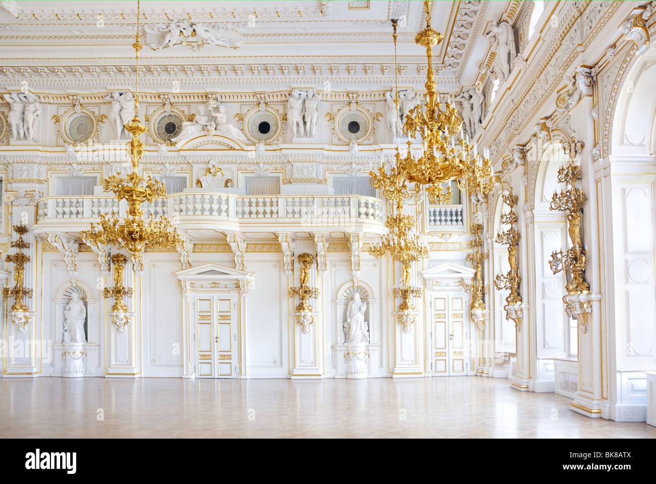 Prague castle spanish hall hi-res stock photography and images - Alamy