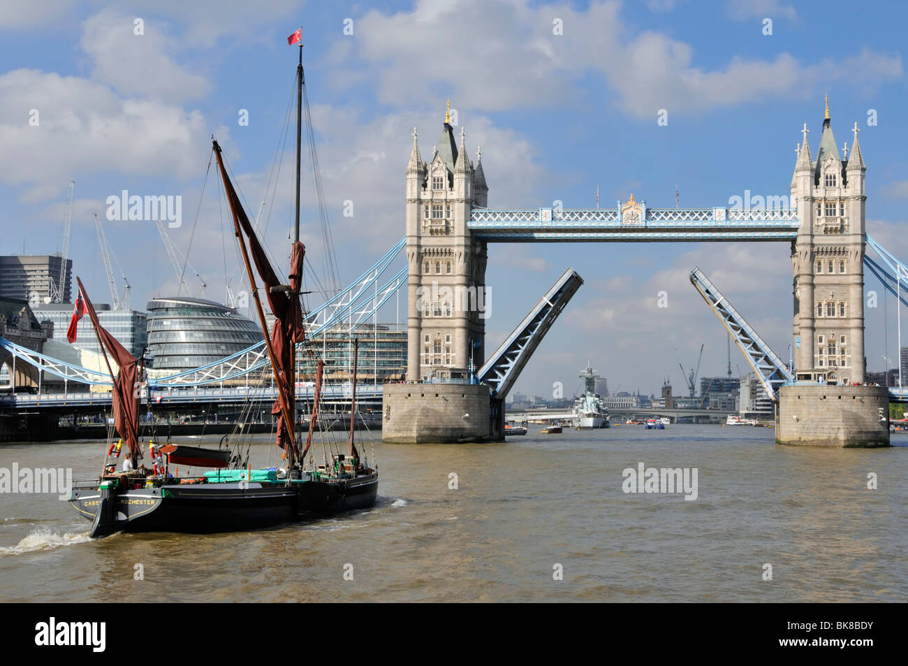 Thames barge approaches Tower Bridge Stock Photo - Alamy