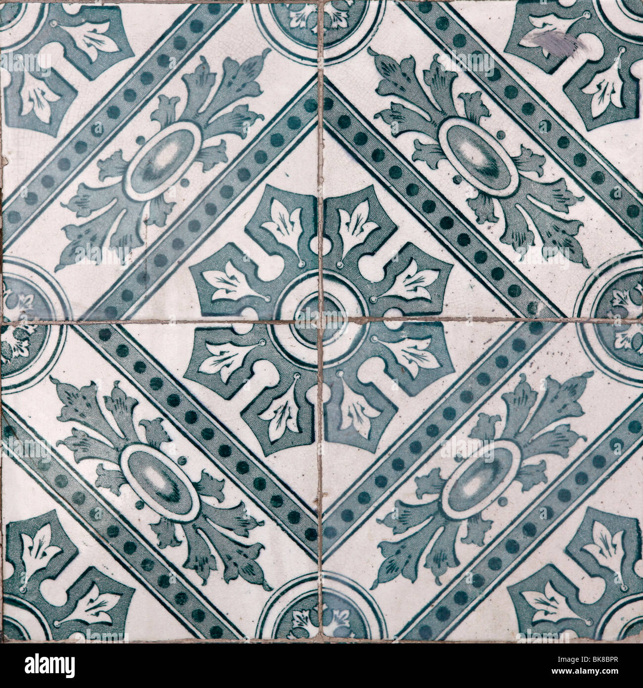 Azulejos tiles hi-res stock photography and images - Alamy