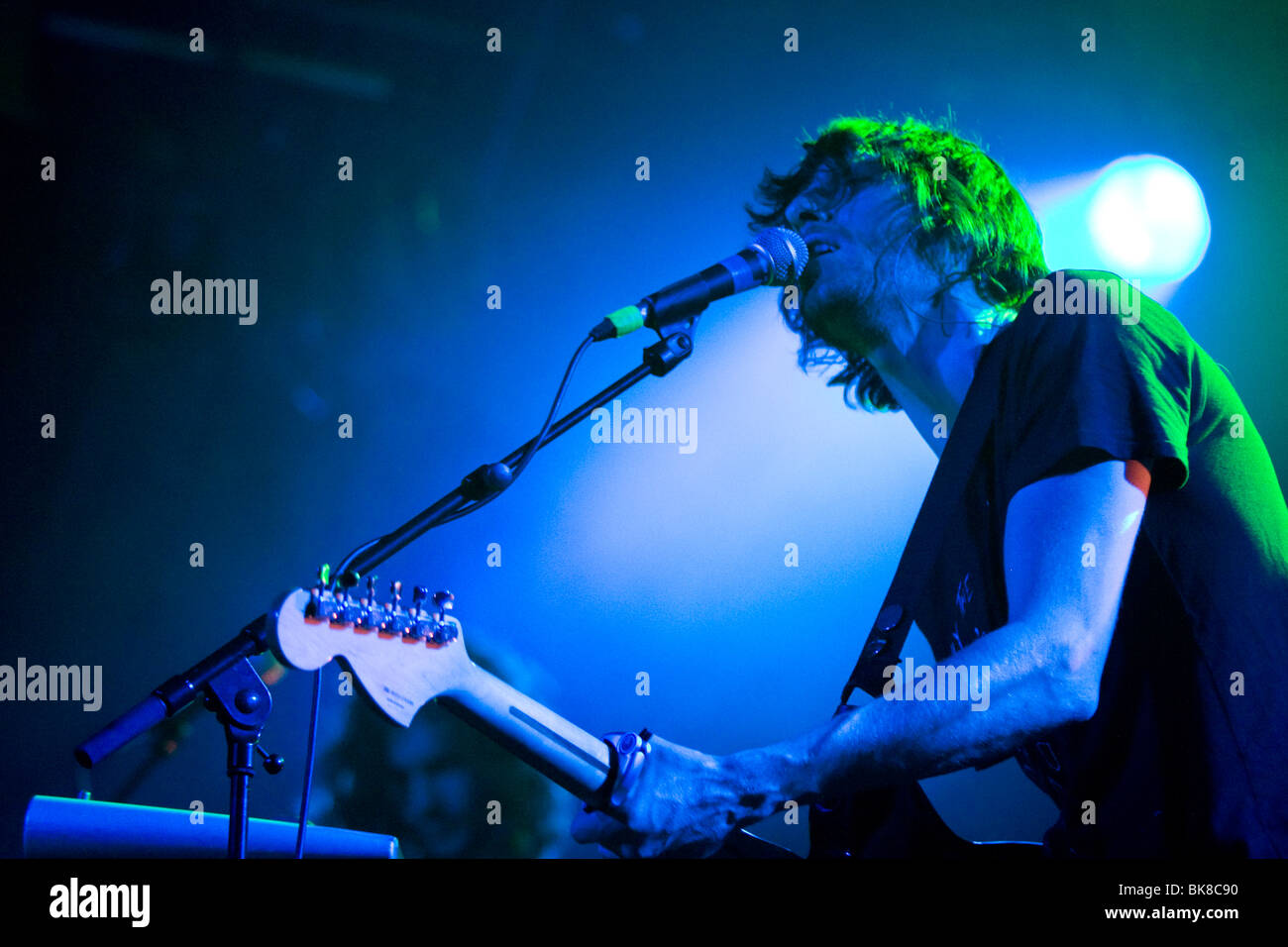 Singer and front man Dave Pen of the British band Birdpen live in the ...