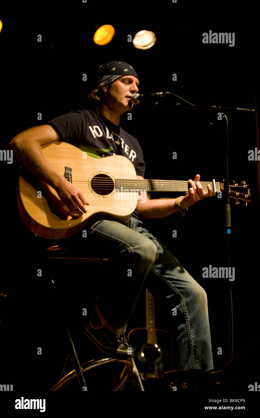 Swiss singer and songwriter Adrian Sturzenegger aka Ad-Rian live in the ...