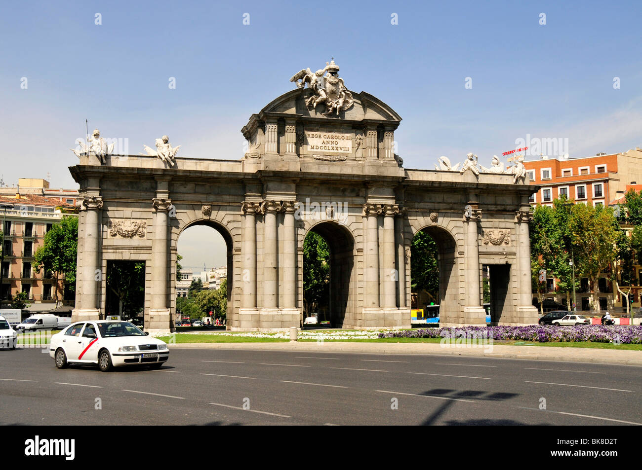 Puerta del Alcalá, Alcalá Gate, Madrid, Spain, Iberian Peninsula ...