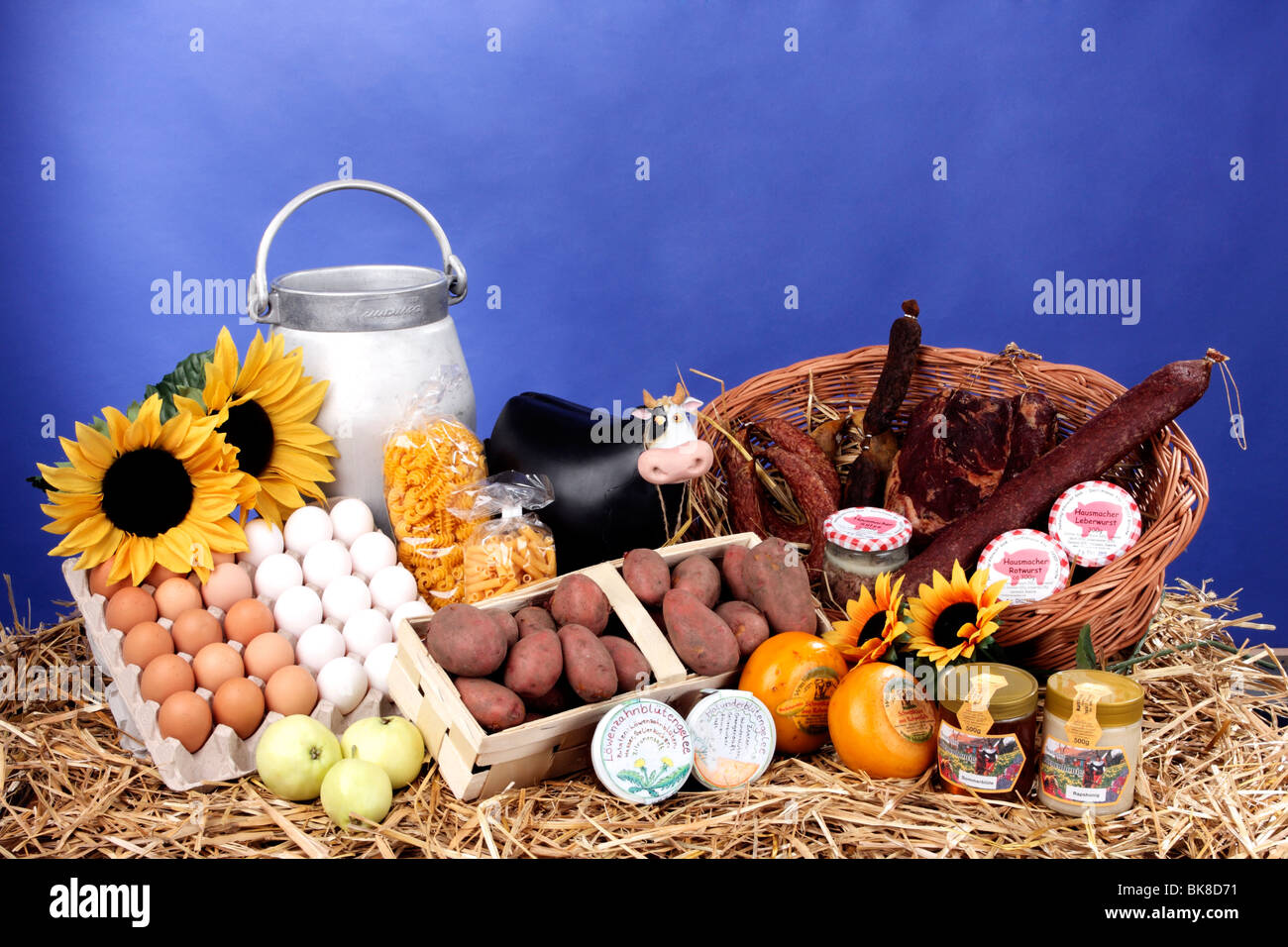 Ware potatoes hi-res stock photography and images - Alamy