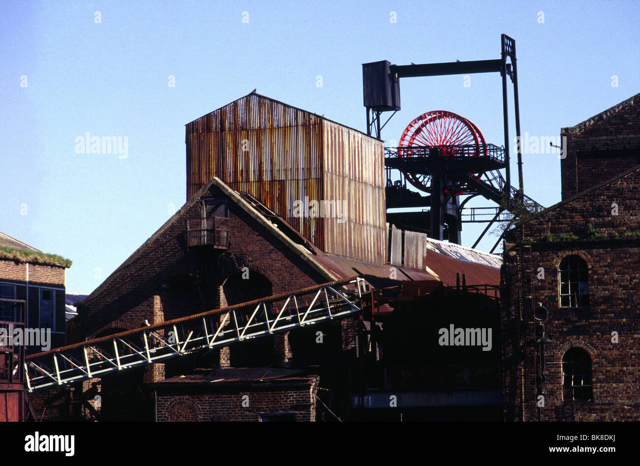 Pithead buildings hi-res stock photography and images - Alamy