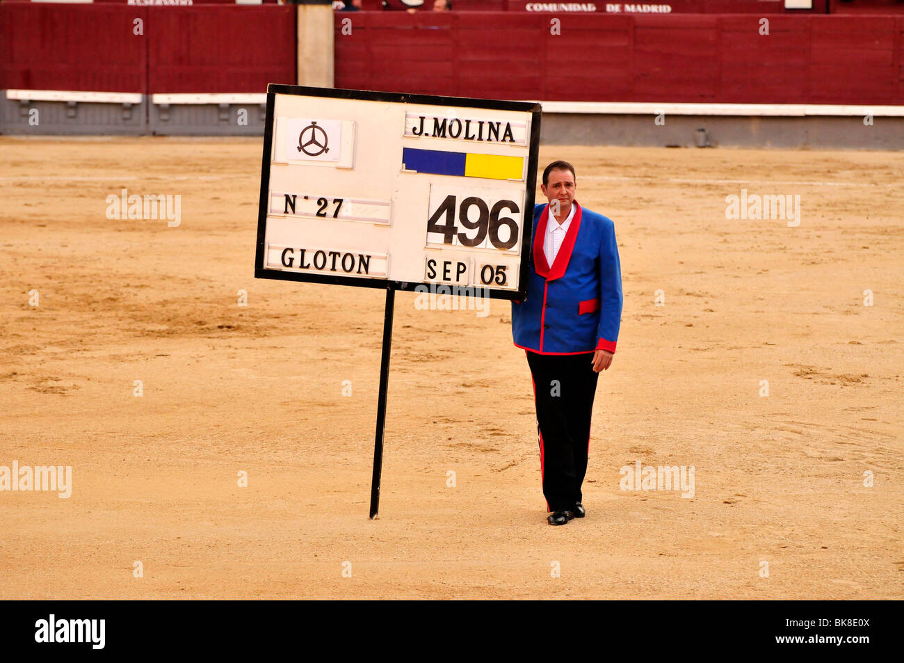 Employee of the bullring hi-res stock photography and images - Alamy