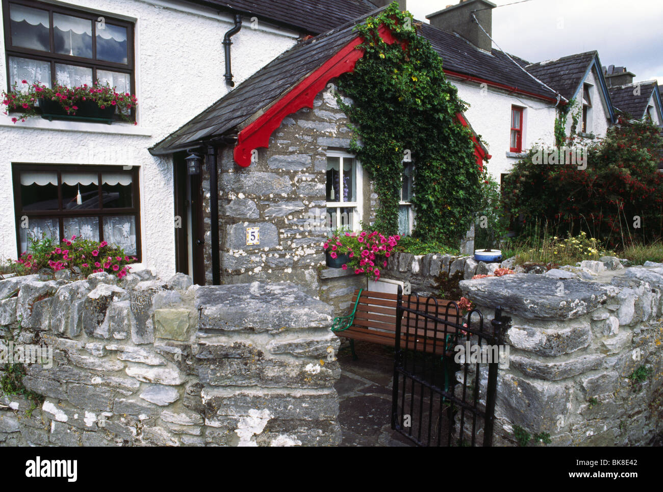 Kenmare house hi-res stock photography and images - Alamy