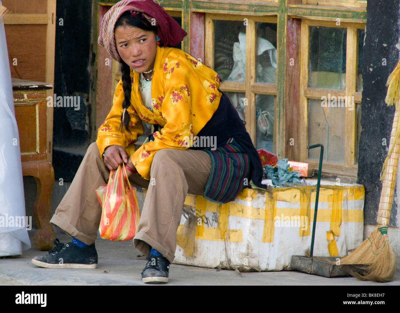 Tibet traditional life Stock Photo - Alamy