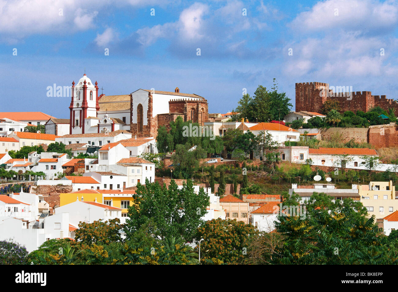Silves the algarve hi-res stock photography and images - Alamy