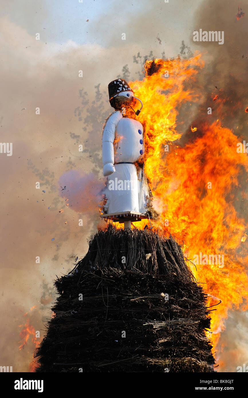 The Boeoeg, a doll symbolizing winter, is burned at the Sechselaeuten ...