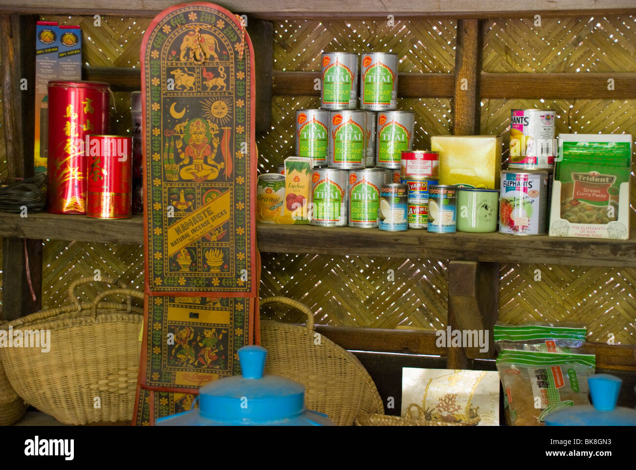 Indonesian style hi-res stock photography and images - Alamy