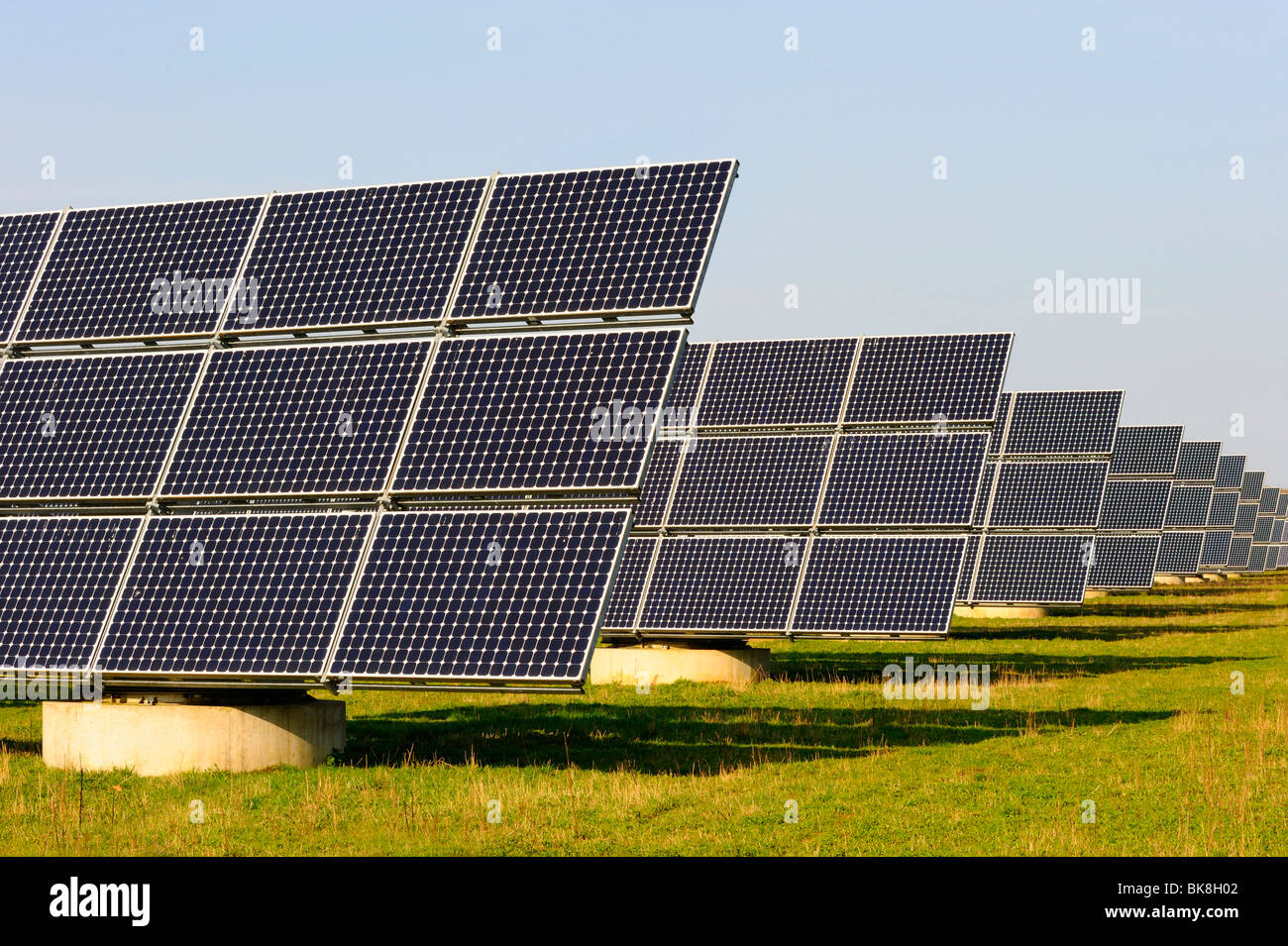 Solar panels solar power plant hi-res stock photography and images - Alamy