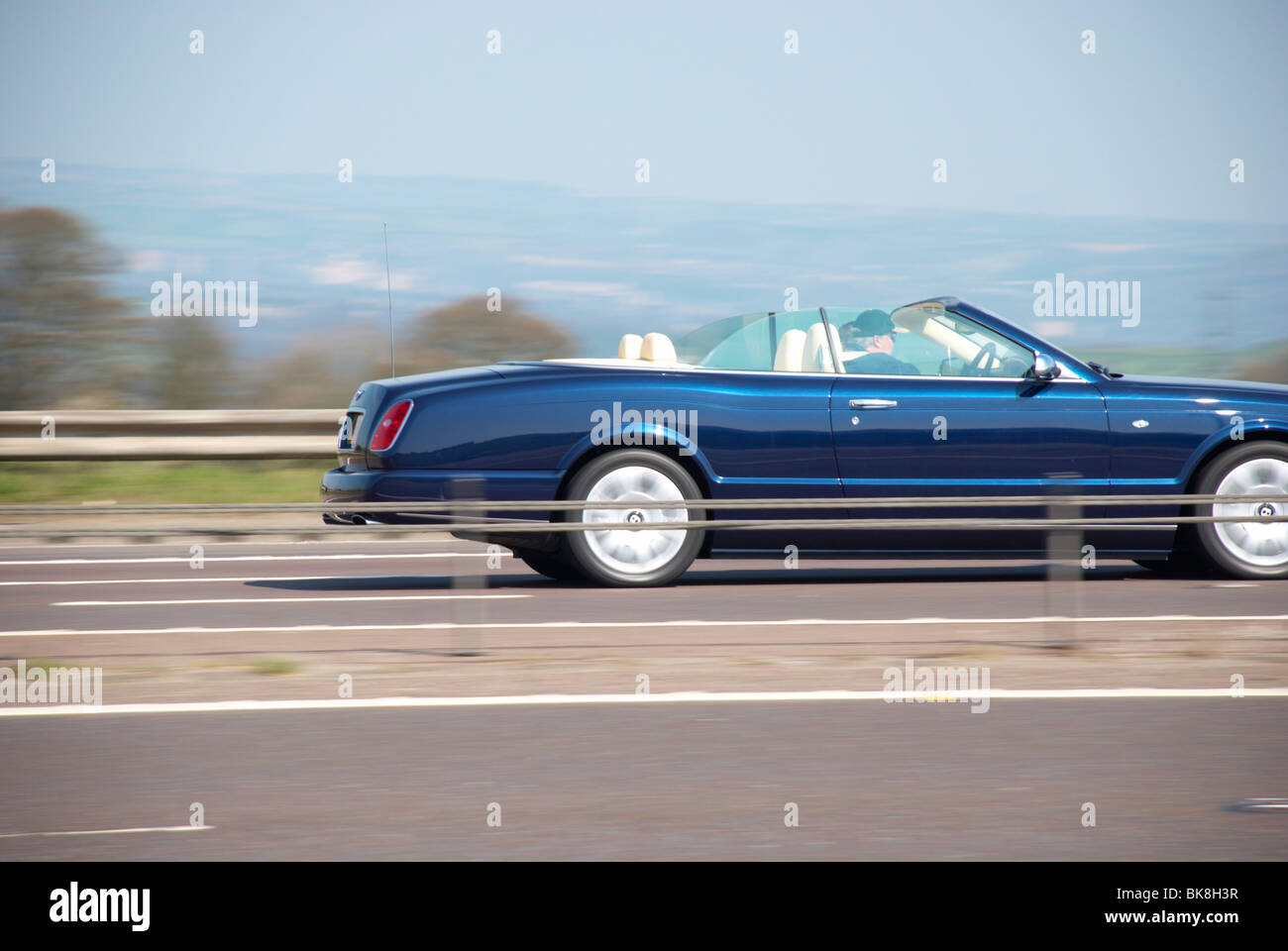 Bentley open top car hi-res stock photography and images - Alamy