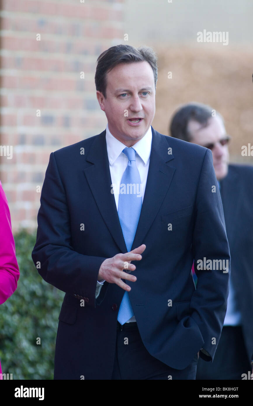 Party leader david cameron hi-res stock photography and images - Alamy