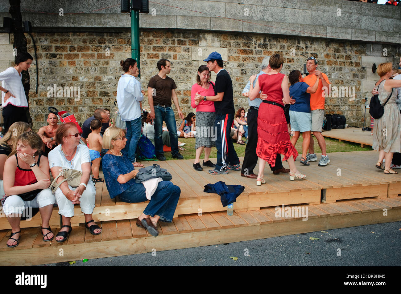 Group Couples Dancing Outdoors "Paris Plages" Urban Beach on "River ...