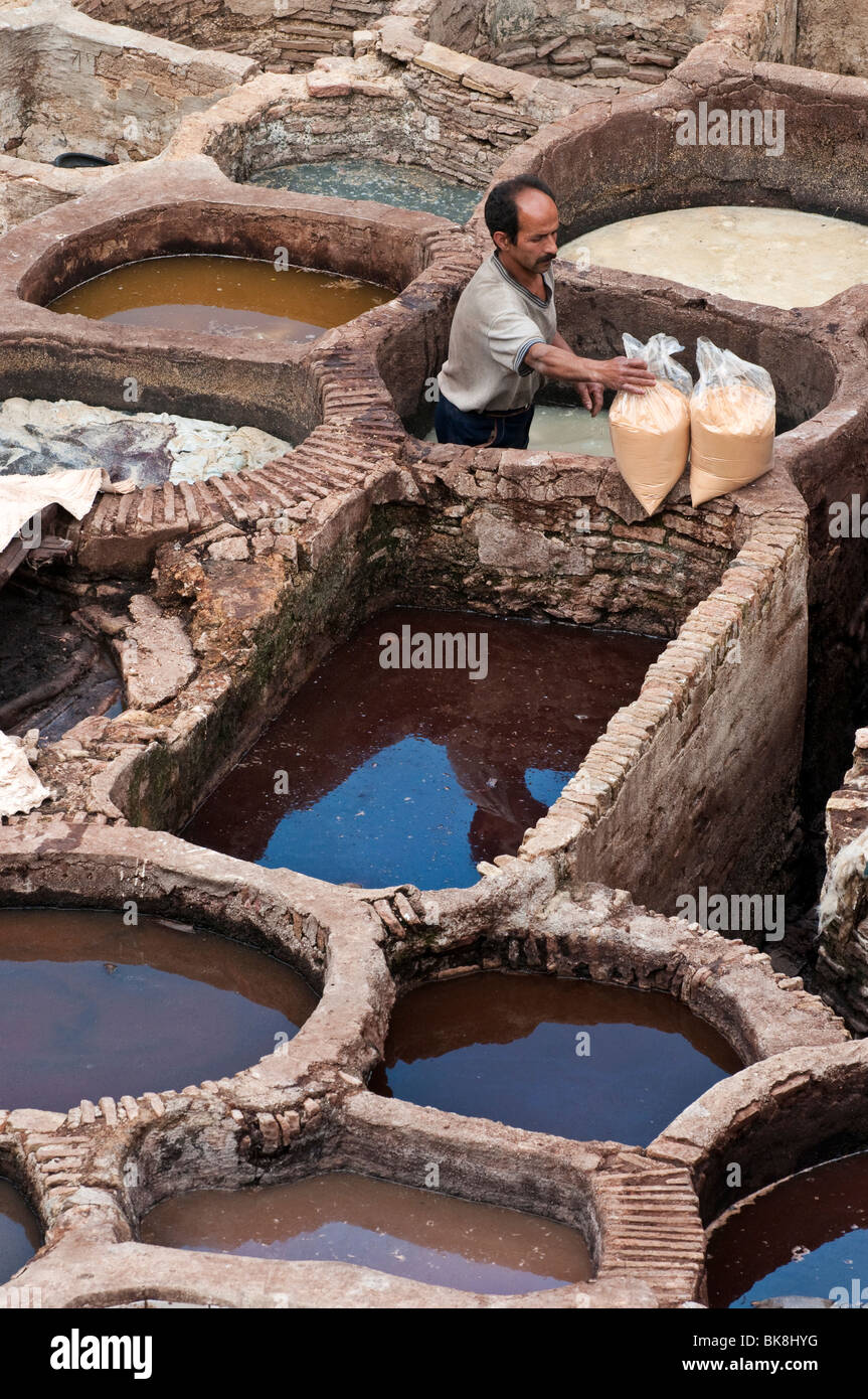 Tannery pit hi-res stock photography and images - Alamy