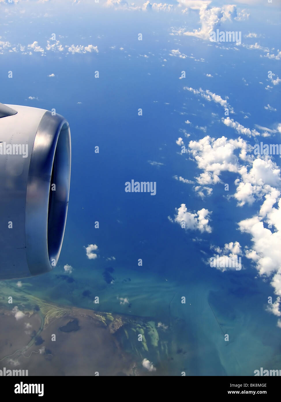 Airplane reactor hi-res stock photography and images - Alamy